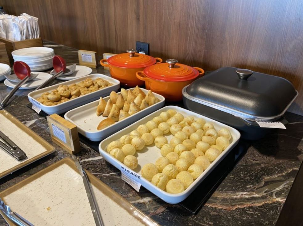 W Premium Lounge - The West T2 - Lounge Free